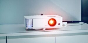 Demystifying Projector Resolution: 5 Key Facts You Need to Know